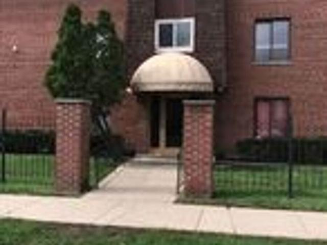 2 BR, 1 BA Apartment 9700 Nottingham Ave, Chicago Ridge, IL 60415