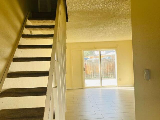 2 BR, 1 BA Apartment 975 Sir Galahad Drive, Lafayette, CO 80026