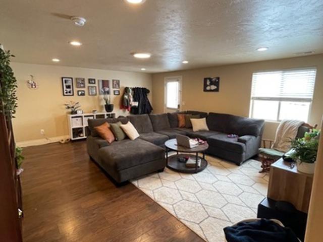 2 BR, 1 BA Apartment 976 S 1925 W, Unit B, Orem, UT 84059