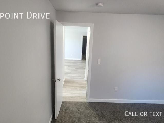 2 BR, 1 BA Apartment 97F Southpoint Drive, Amherst, MA 01002