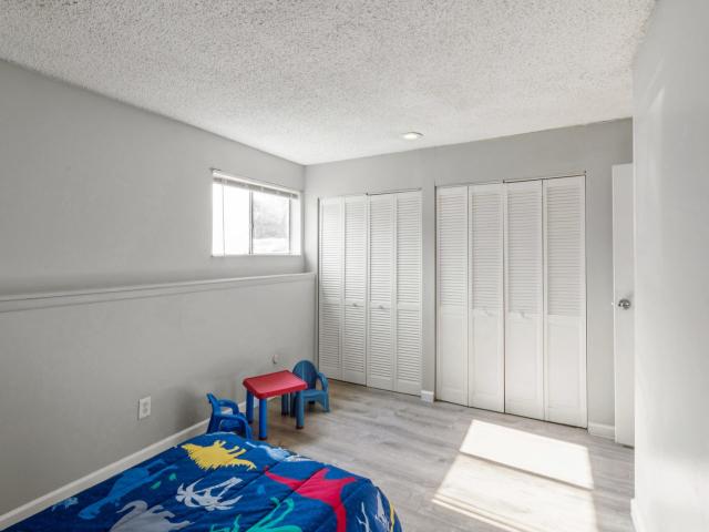 2 BR, 1 BA Apartment 9805 E 61st St Unit 9803 9803 11, Kansas City, MO 64133