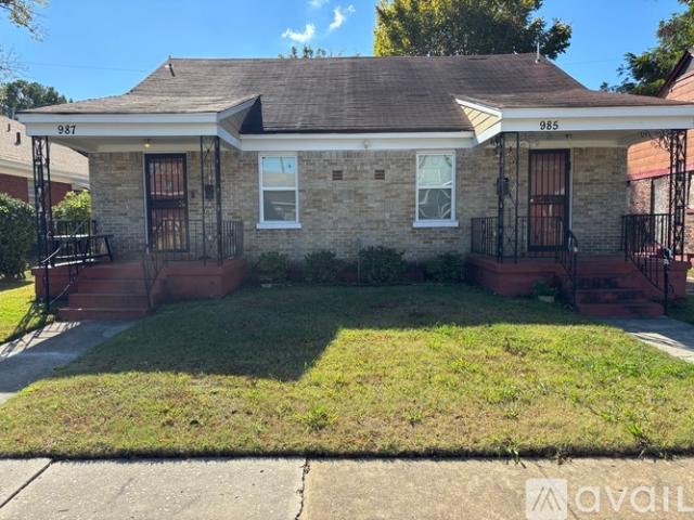 2 BR, 1 BA Apartment 985 Marble Ave, Memphis, TN 38107