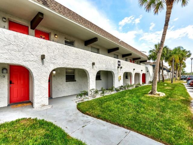 2 BR, 1 BA Apartment 9926 Grace Drive Unit 9900 6, Port Richey, FL 34668