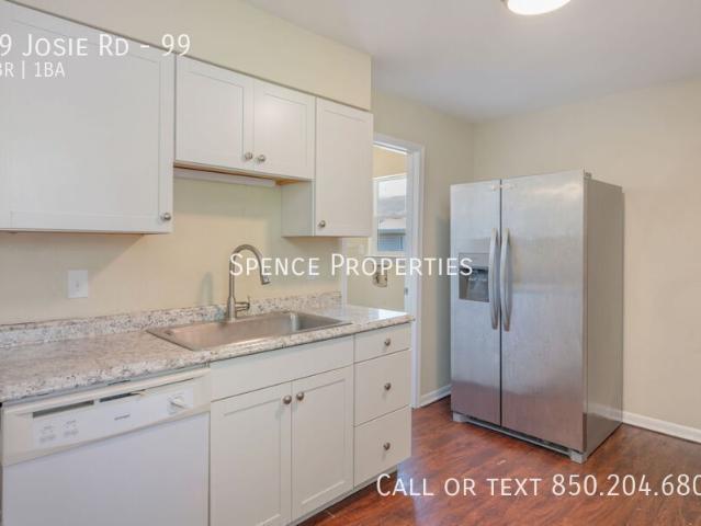 2 BR, 1 BA Apartment 99 Josie Rd, Mary Esther, FL 32569