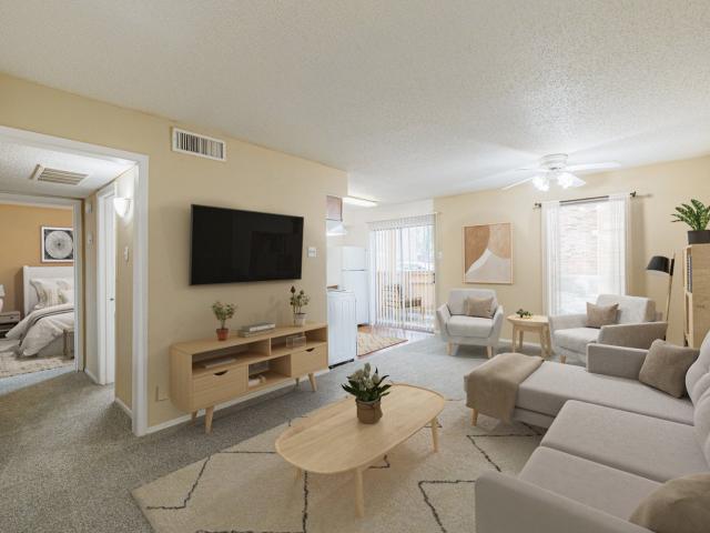 2 BR, 1 BA Apartment 901 W Brand Rd Unit 080, Garland, TX 75040