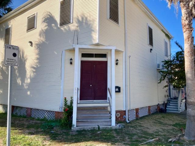 2 BR, 1 BA Apartment 902 Church Street, Galveston, TX 77550