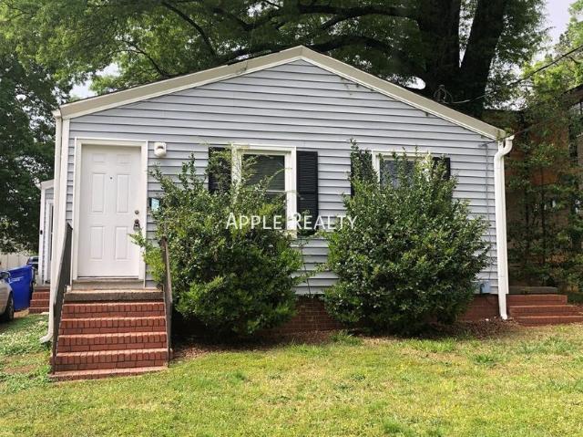 2 BR, 1 BA Apartment 907 Iredell St Apt Front, Durham, NC 27705