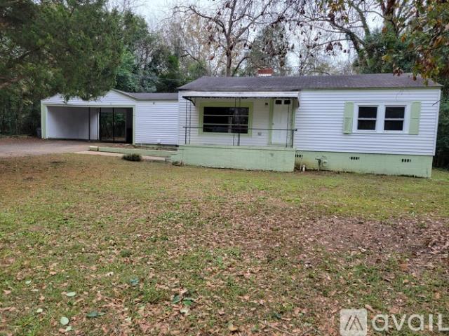 2 BR, 1 BA Apartment 904 Woodland St, Dublin, GA 31021
