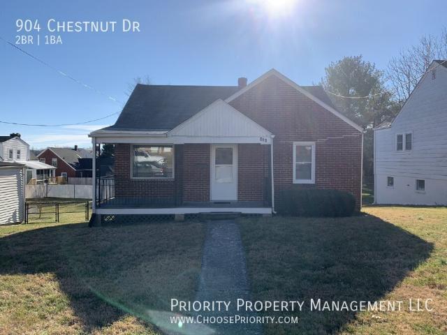 2 BR, 1 BA Apartment 904 Chestnut Dr, Harrisonburg, VA 22801
