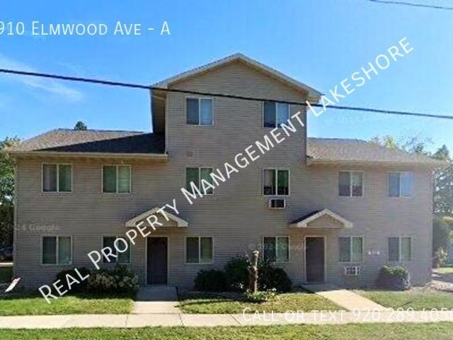 2 BR, 1 BA Apartment 910 Elmwood Ave, Oshkosh, WI 54901