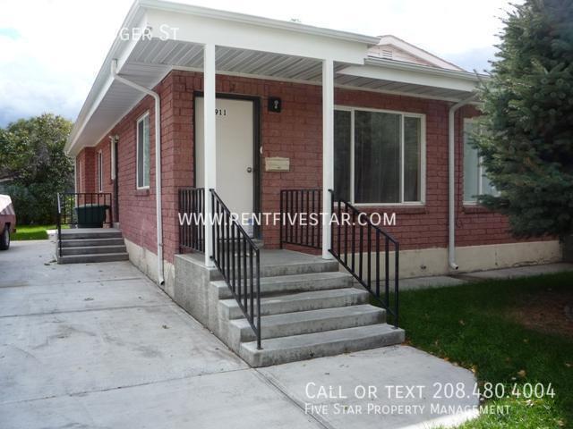 2 BR, 1 BA Apartment 911 E Bridger St, Pocatello, ID 83201