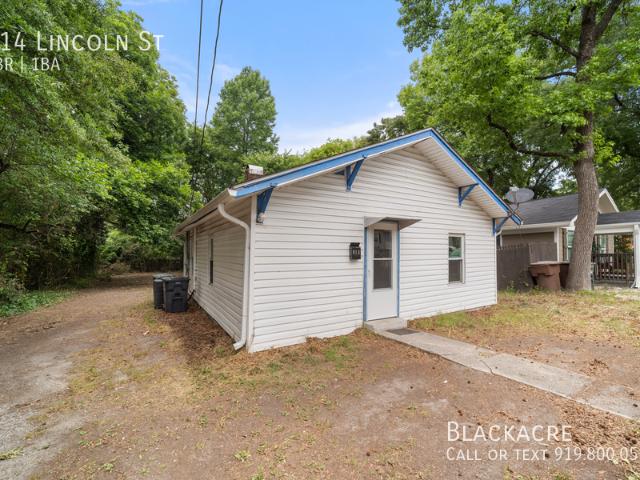 2 BR, 1 BA Apartment 914 Lincoln St, Greensboro, NC 27401