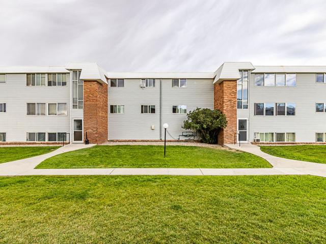 2 BR, 1 BA Apartment 915 Walnut St Building C, Rock Springs, WY 82901