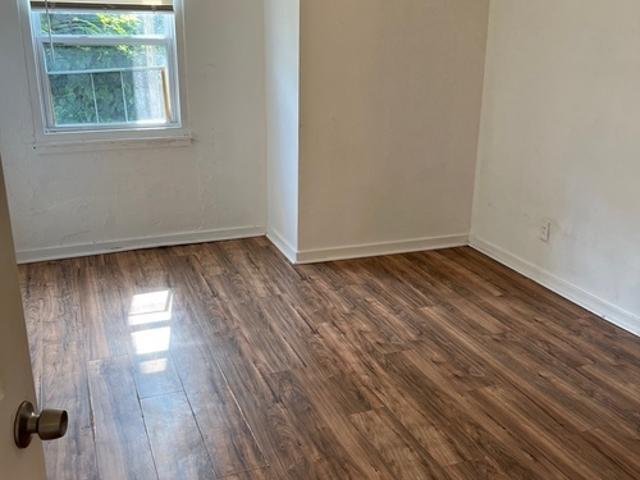 2 BR, 1 BA Apartment 916 Gibson St, Unit Apt 2, Pittsburgh, PA 15220
