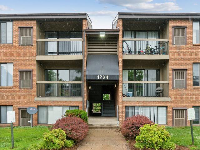2 BR, 1 BA Apartment 91 Hill Street Unit 2C, Frederick, MD 21703