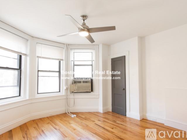 2 BR, 1 BA Apartment 91 Westland Ave, Unit 228, Boston, MA 02115