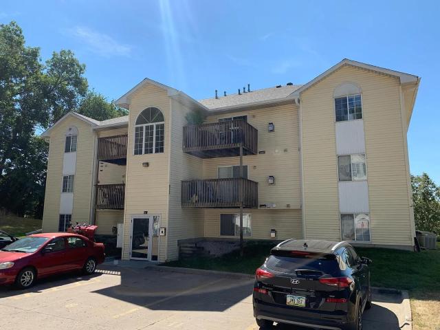 2 BR, 1 BA Apartment 923 Boston Way, Coralville, IA 52241
