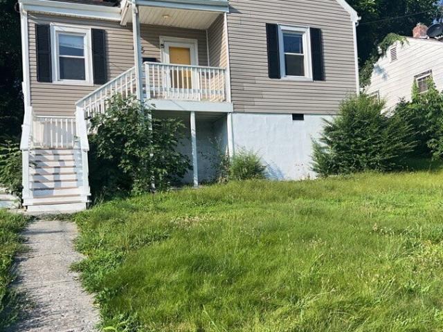 2 BR, 1 BA Apartment 925 Kellogg Ave NW, Roanoke, VA 24012