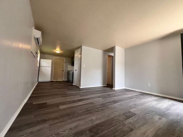 2 BR, 1 BA Apartment 9318 Eastfield Rd, Thonotosassa, FL 33592