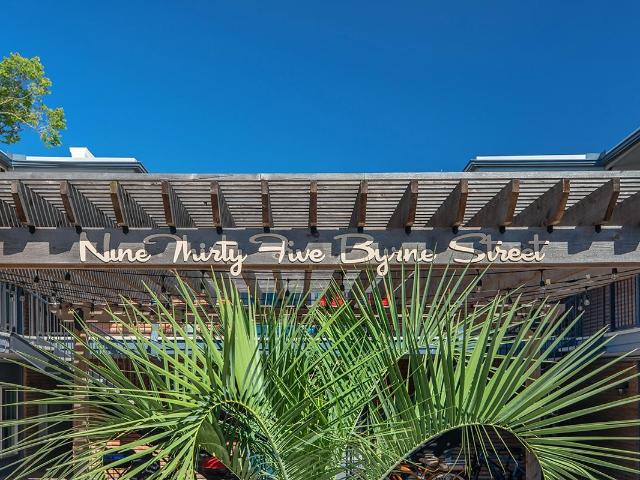 2 BR, 1 BA Apartment 935 Byrne Street, Houston, TX 77009