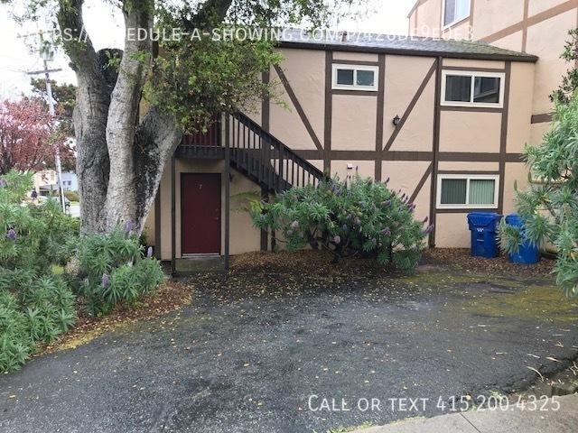 2 BR, 1 BA Apartment 935 Lighthouse Ave, Pacific Grove, CA 93950