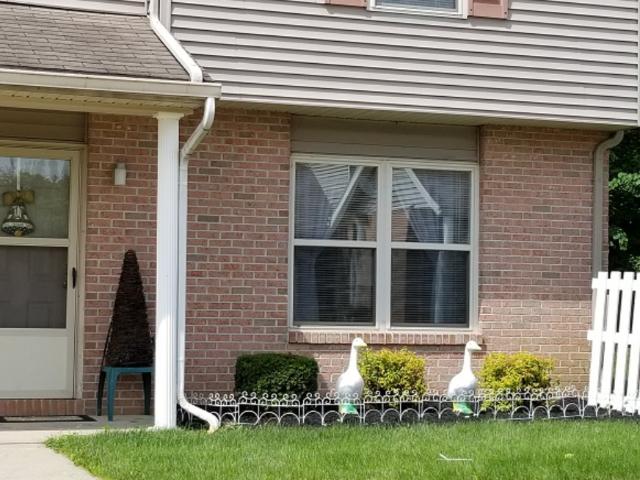 2 BR, 1 BA Apartment 93 North 3rd Street, Shelby, OH 44875