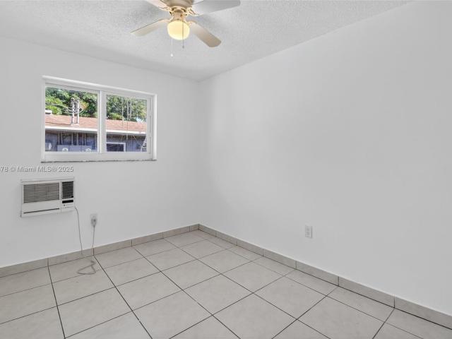2 BR, 1 BA in Allapattah
