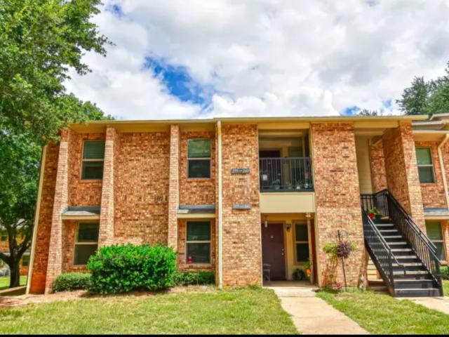 2 BR, 1 BA in Athens