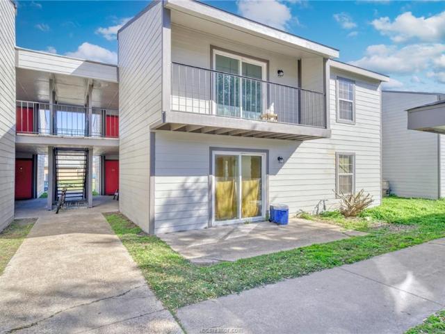 2 BR, 1 BA in Greenfield Plaza