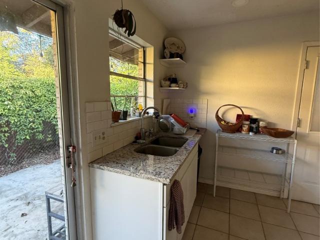 2 BR, 1 BA in Dixie Terrace