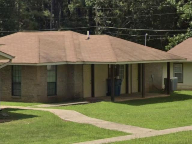 2 BR, 1 BA in Lone Star