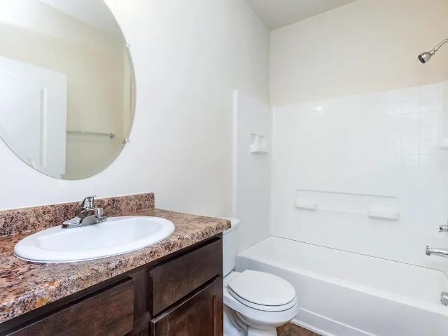 2 BR, 1 BA in Pebble Hills North