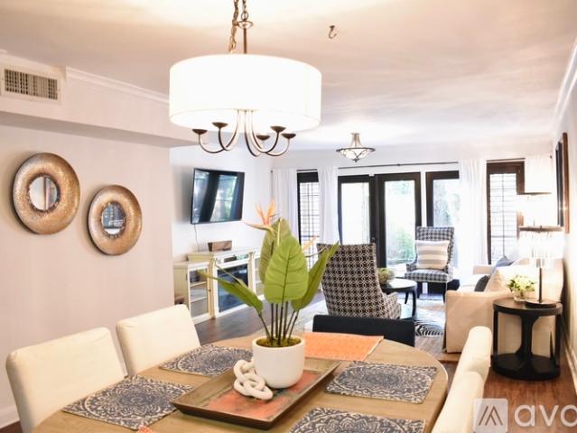 2 BR, 2.5 BA Apartment 1045 Shook Ave, Unit 126, San Antonio, TX 78212