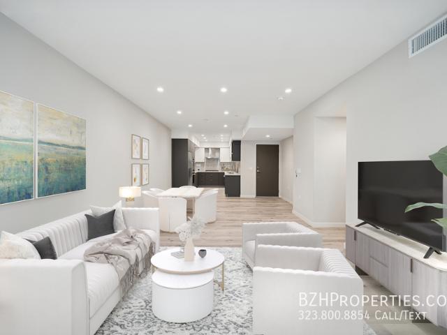 2 BR, 2.5 BA Apartment 1051 S Corning St, Los Angeles, CA 90035