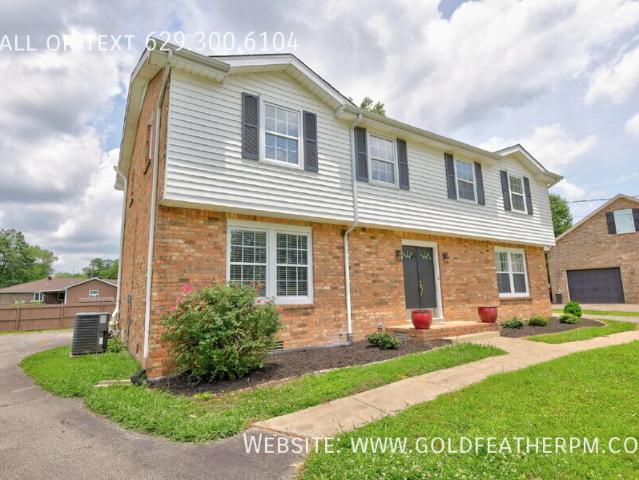 2 BR, 2.5 BA Apartment 109 A Harrow Court, Nashville, TN 37221