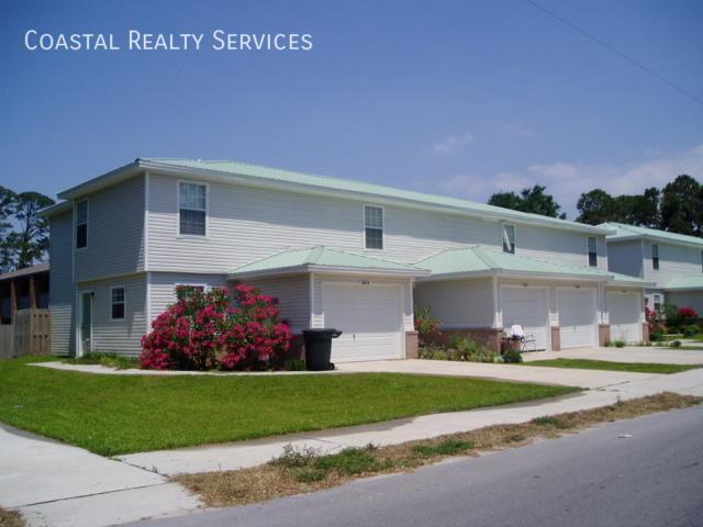 2 BR, 2.5 BA Apartment 102 Church Ave SE, Fort Walton Beach, FL 32548
