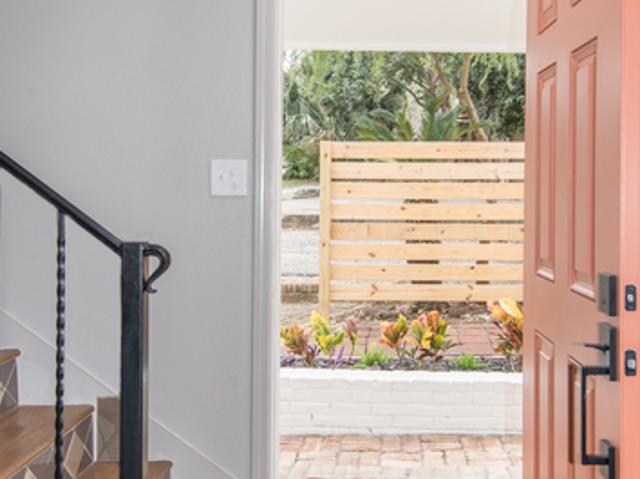 2 BR, 2.5 BA Apartment 102 Harrison Ave, Unit 8, San Antonio, TX 78209