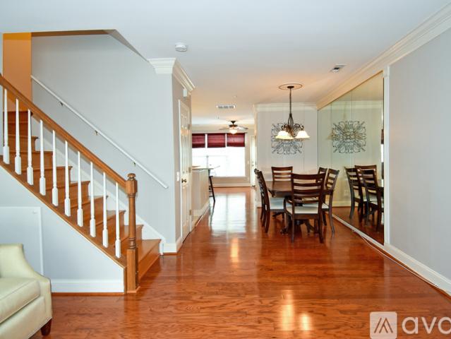 2 BR, 2.5 BA Apartment 10361 Sager Avenue, Unit NA, Fairfax, VA 22030