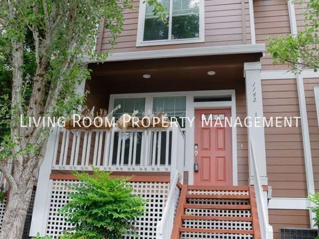 2 BR, 2.5 BA Apartment 1142 SW 162nd Ave, Beaverton, OR 97006