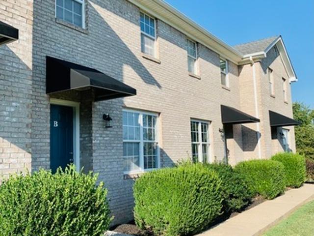 2 BR, 2.5 BA Apartment 117 Concord Dr, Unit C, Bowling Green, KY 42103