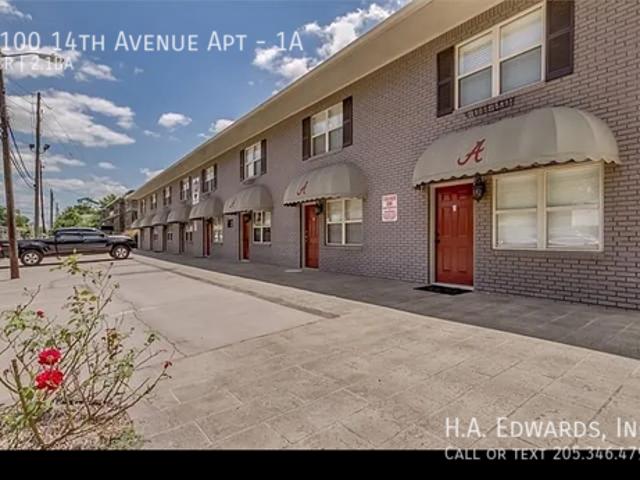 2 BR, 2.5 BA Apartment 1100 14th Avenue Apt, Tuscaloosa, AL 35401