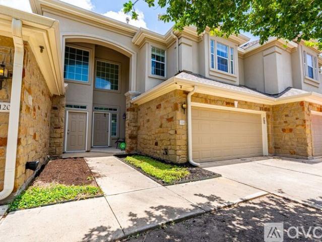 2 BR, 2.5 BA Apartment 1101 East Parmer Lane, Unit 121, Austin, TX 78753