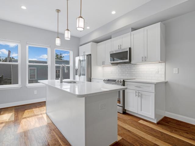 2 BR, 2.5 BA Apartment 1105 7th St NE, Washington, DC 20002