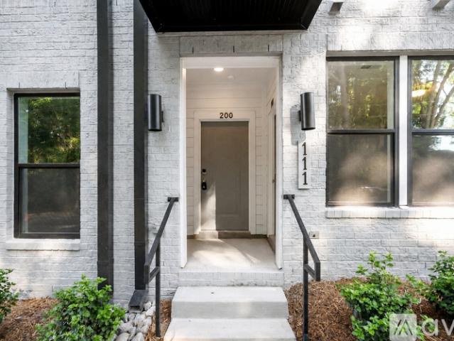 2 BR, 2.5 BA Apartment 111 N Franklin St, Unit 100, Wake Forest, NC 27587