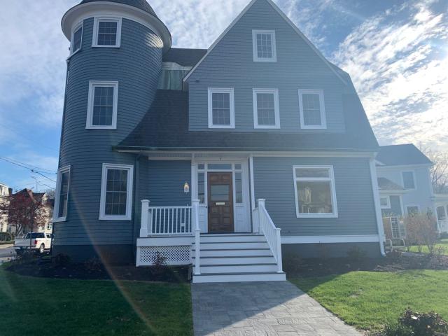 2 BR, 2.5 BA Apartment 129 Kenoza ave, Haverhill, MA 01830