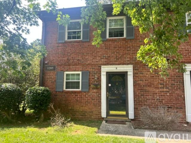 2 BR, 2.5 BA Apartment 1205 Manassas Ct, Unit A, Raleigh, NC 27609