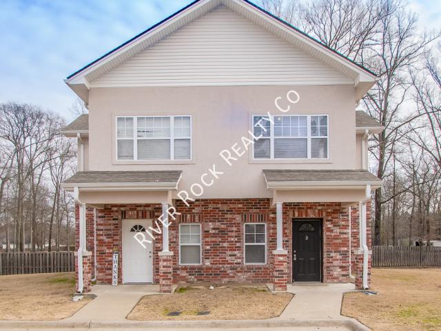 2 BR, 2.5 BA Apartment 1224 Sadie Drive, Bryant, AR 72022