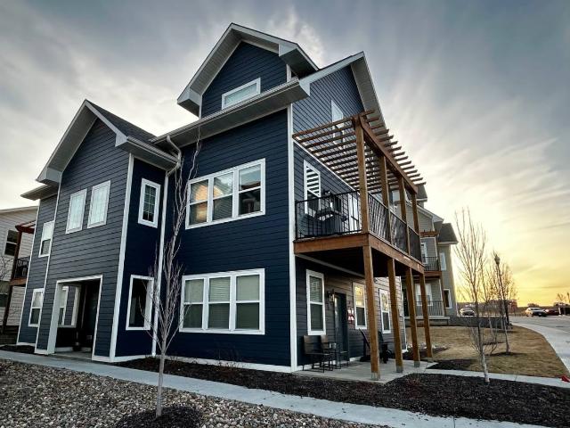 2 BR, 2.5 BA Apartment 13178 Lincoln Rd Unit 101 Unit 10116 S 130th Court B1416 MEWS Single Family Home w/Loft and 2 Car Attached Garage A5, La Vista, NE 68128