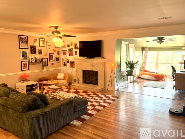 2 BR, 2.5 BA Apartment 1330 Poplar Pointe, Unit 1330, Smyrna, GA 30082