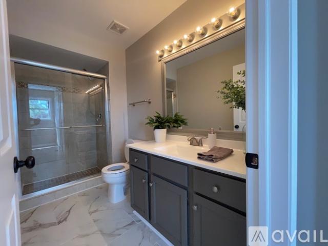2 BR, 2.5 BA Apartment 16414 Brementowne Road, Unit 1, Tinley Park, IL 60477